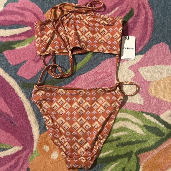 Beth Richards | Swim | New Sz Small S Sexy Beth Richards Gina One Piece Saffron Square Geo ...